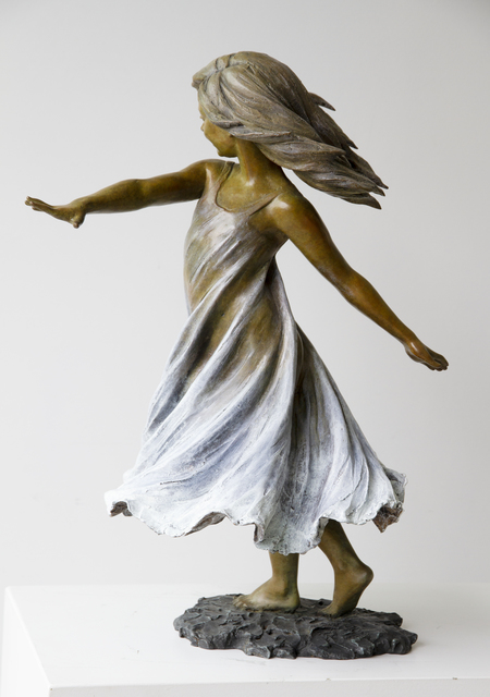 Luo Li Rong | Dancing girl (2018) | Available for Sale | Artsy