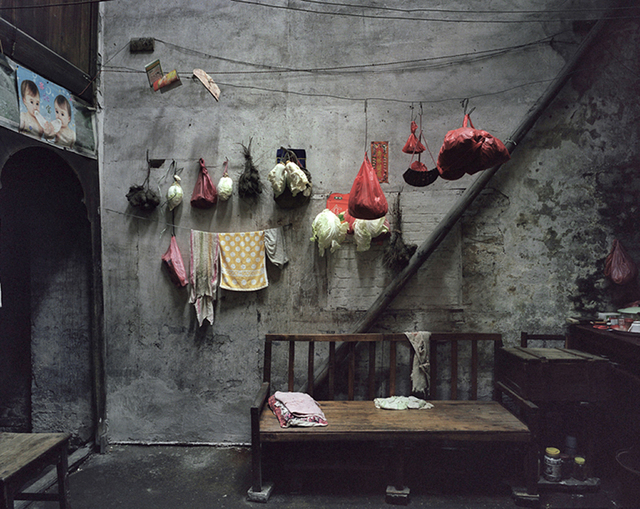 Robert van der Hilst – Chinese Interiors | Galerie Jordanow | Artsy