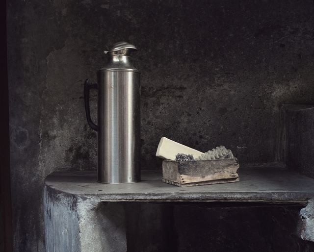 Robert van der Hilst – Chinese Interiors | Galerie Jordanow | Artsy