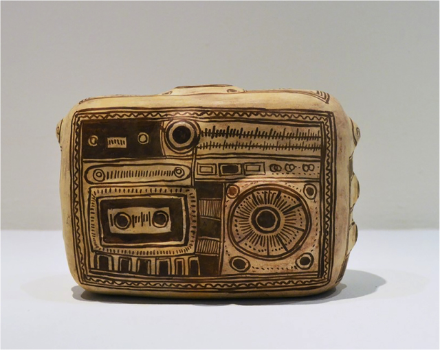 Cisco Jiménez | Radiograbadora de barro (Clay Radio Cassette Player ...