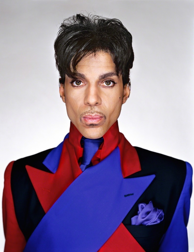 MARTIN SCHOELLER. Up Close | Ostlicht. Gallery for Photography | Artsy