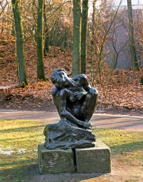 Auguste Rodin | Squatting woman (1882) | Artsy