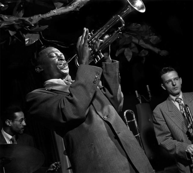 Herman Leonard | Miles Davis, with Max Roach & Kai Winding, Royal Roost ...