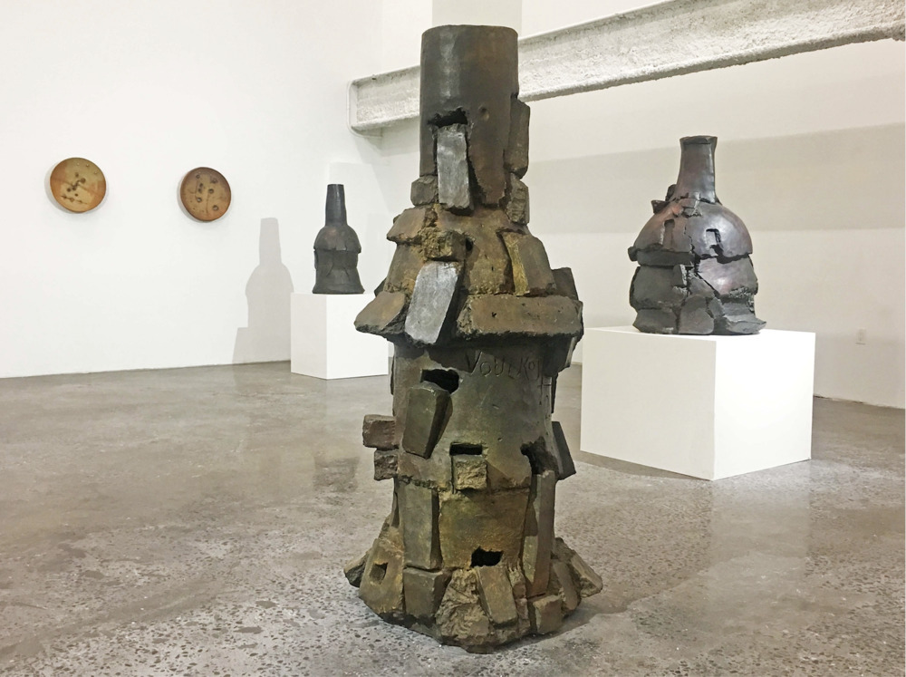 Peter Voulkos: Stacks (1969 - 2001) | Malin Gallery | Artsy